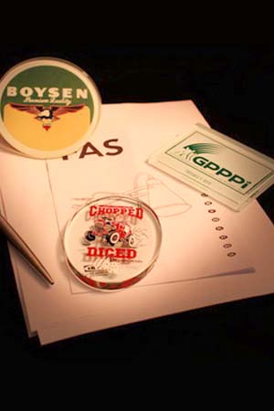 Corporate Giveaways | Paperweights | Glass Etching | Corporate Souvenir ...